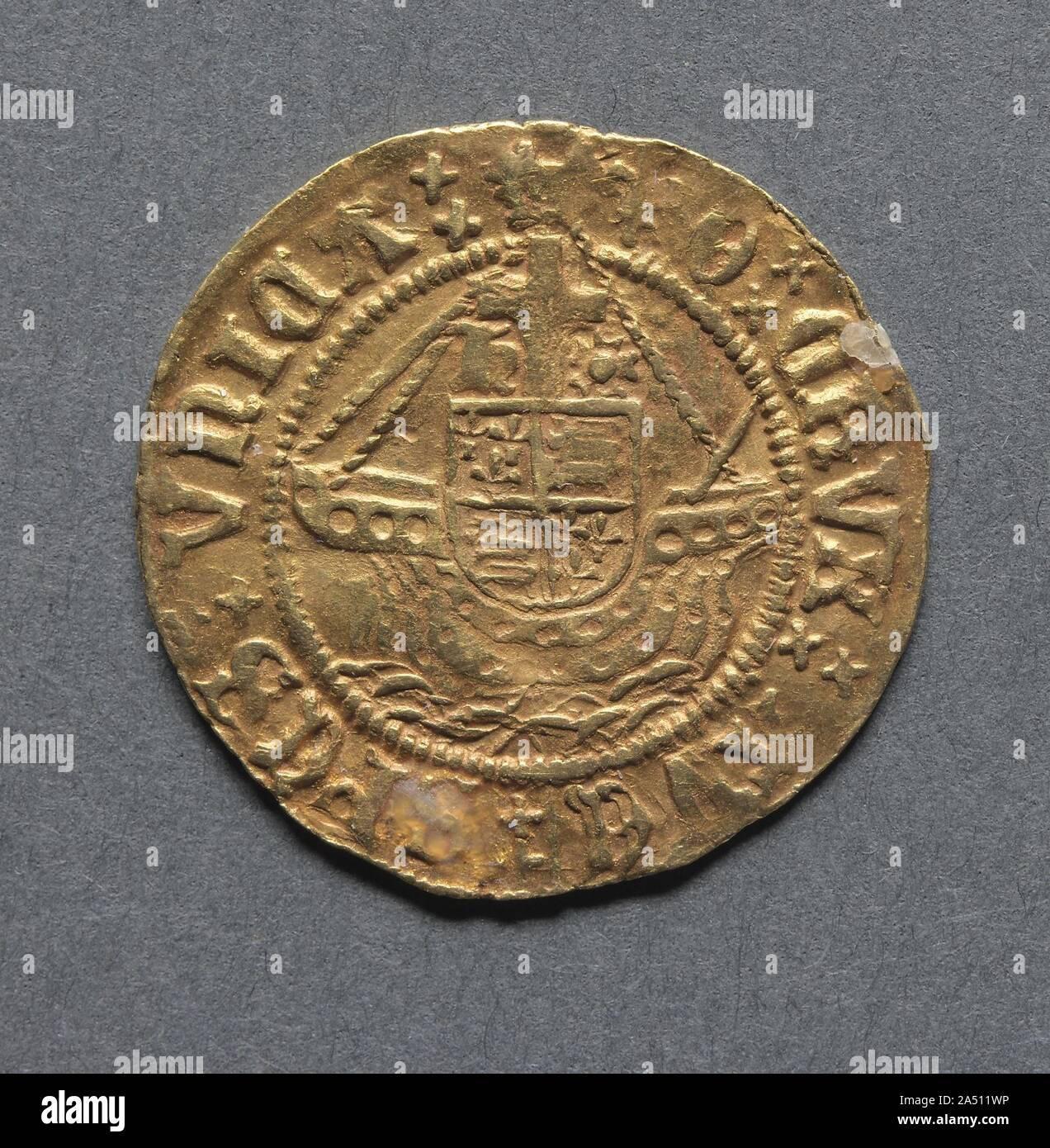 Half angel hi-res stock photography and images - Alamy