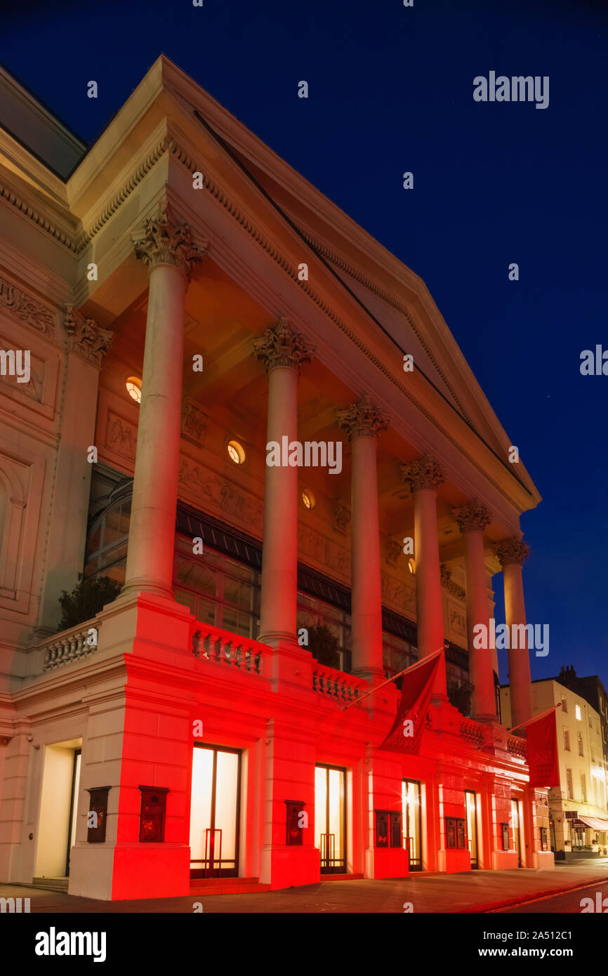 England, London, Covent Garden, The Royal Opera House at Night Stock ...