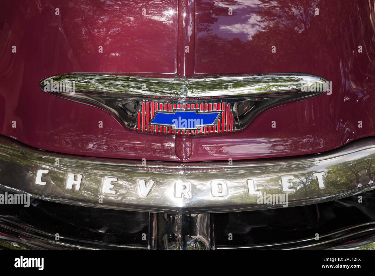 Classic chevrolet logos hi-res stock photography and images - Alamy