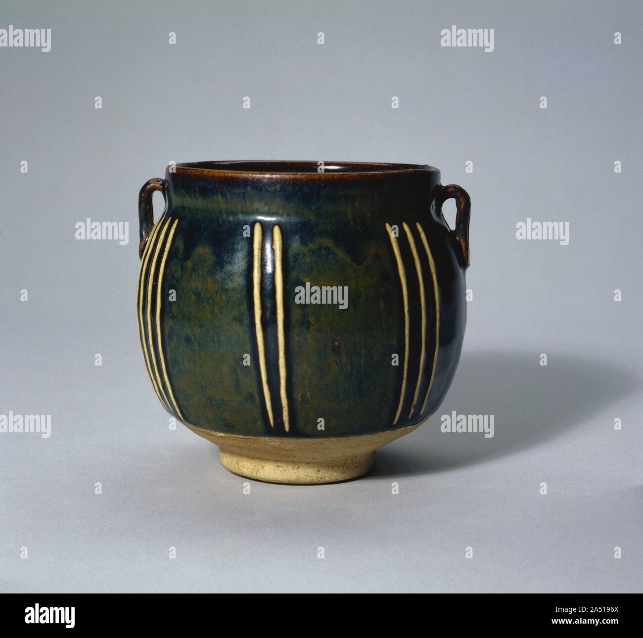 Jar with Handles: Cizhou ware, 12th-13th Century Stock Photo - Alamy