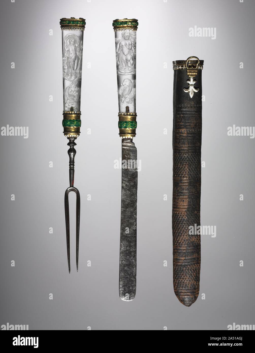 Sheath set hi-res stock photography and images - Alamy