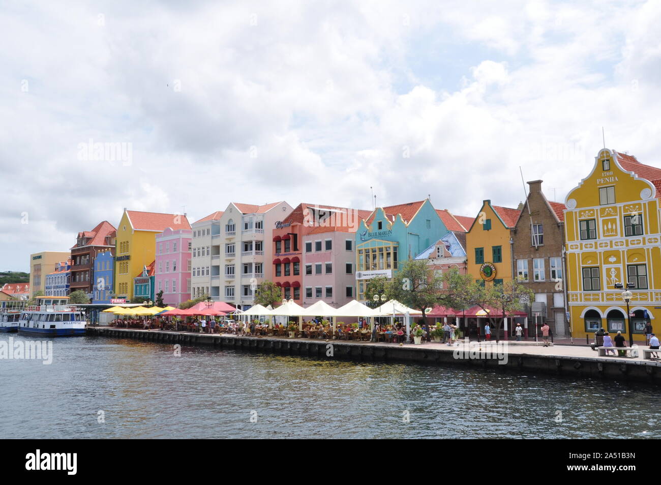Handelskade curacao hi-res stock photography and images - Alamy