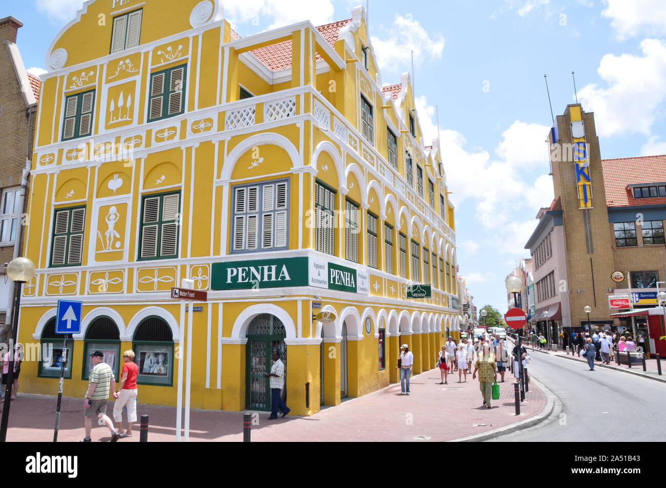 Willemstad curacao buildings hi-res stock photography and images - Alamy