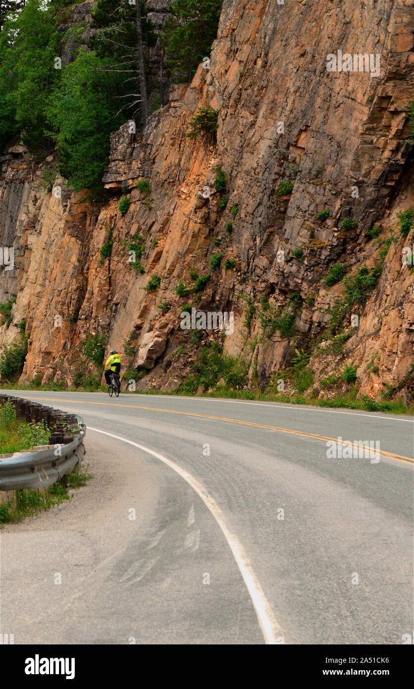 Cycling a steep hill climb hi-res stock photography and images - Alamy