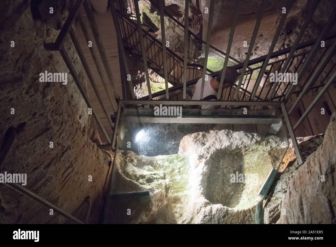 Pozzo della cava hi-res stock photography and images - Alamy