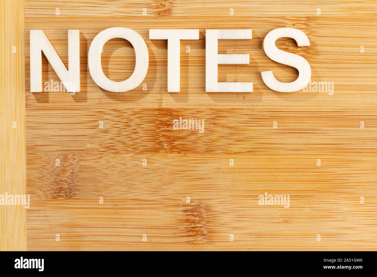 Yellow post list written hi-res stock photography and images - Alamy