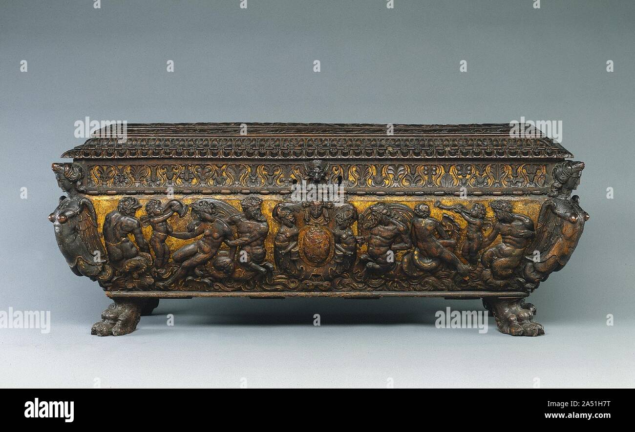 Cassone hi-res stock photography and images - Alamy