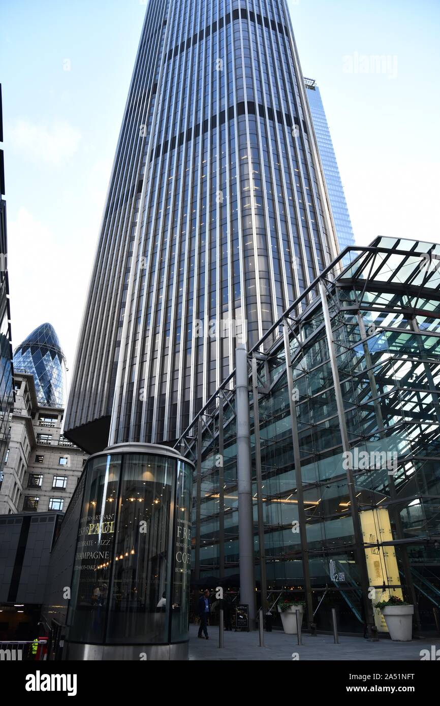 Tower 42, formerly known as Natwest Tower Stock Photo - Alamy