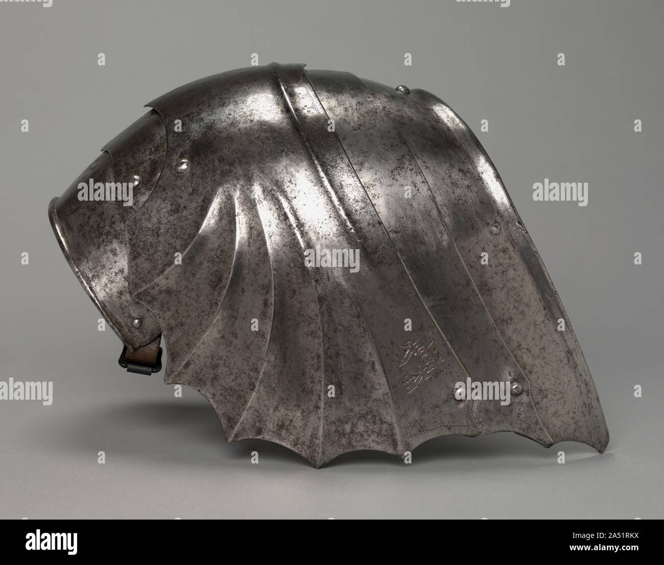 Left pauldron hi-res stock photography and images - Alamy