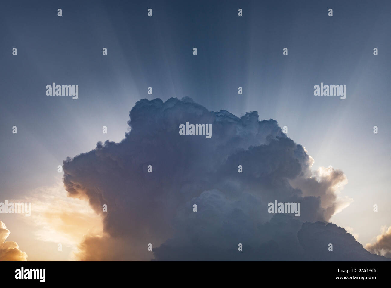 Storm cloud formation of anvil clouds Stock Photo - Alamy