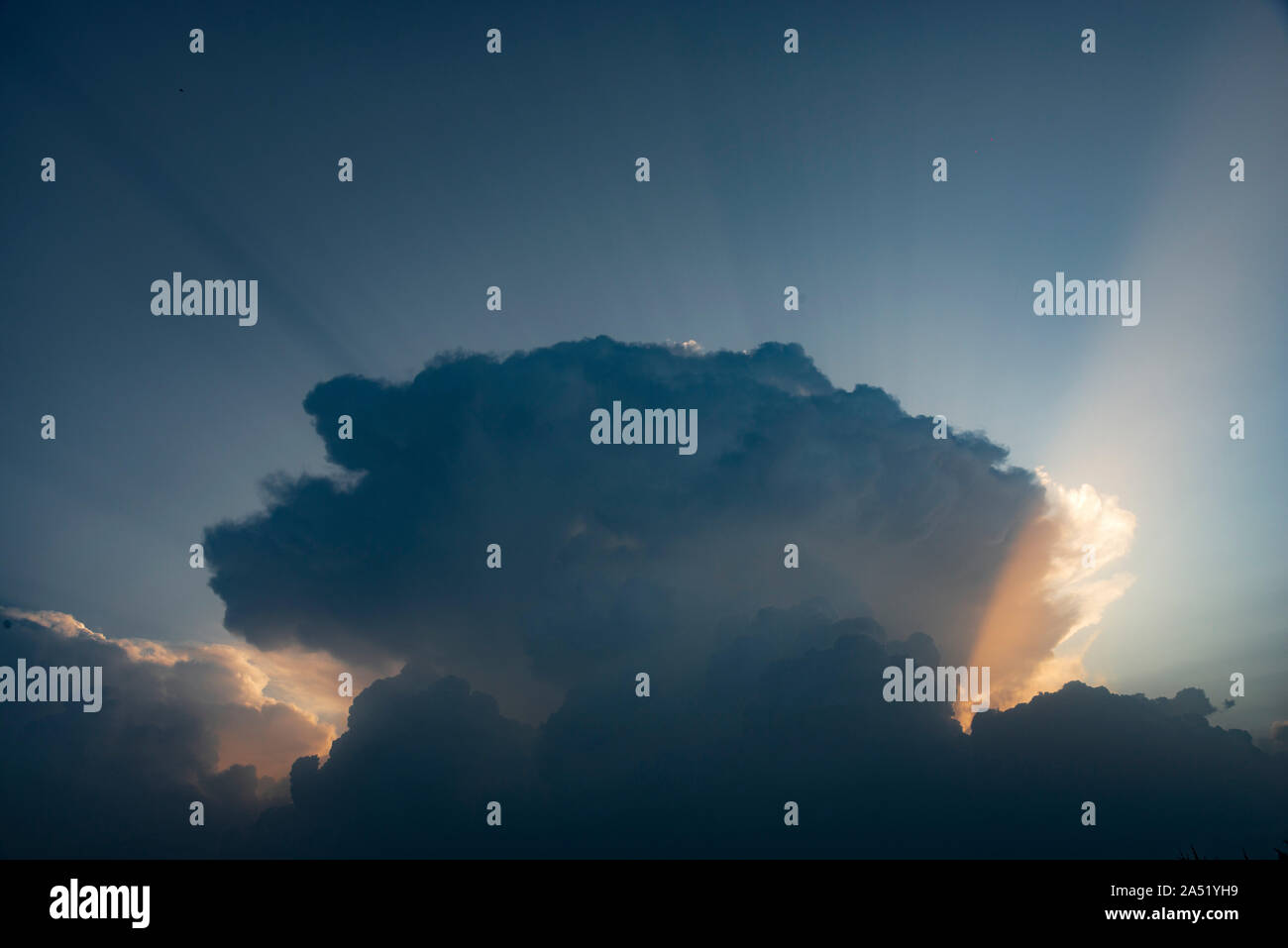 Storm cloud formation of anvil clouds Stock Photo - Alamy