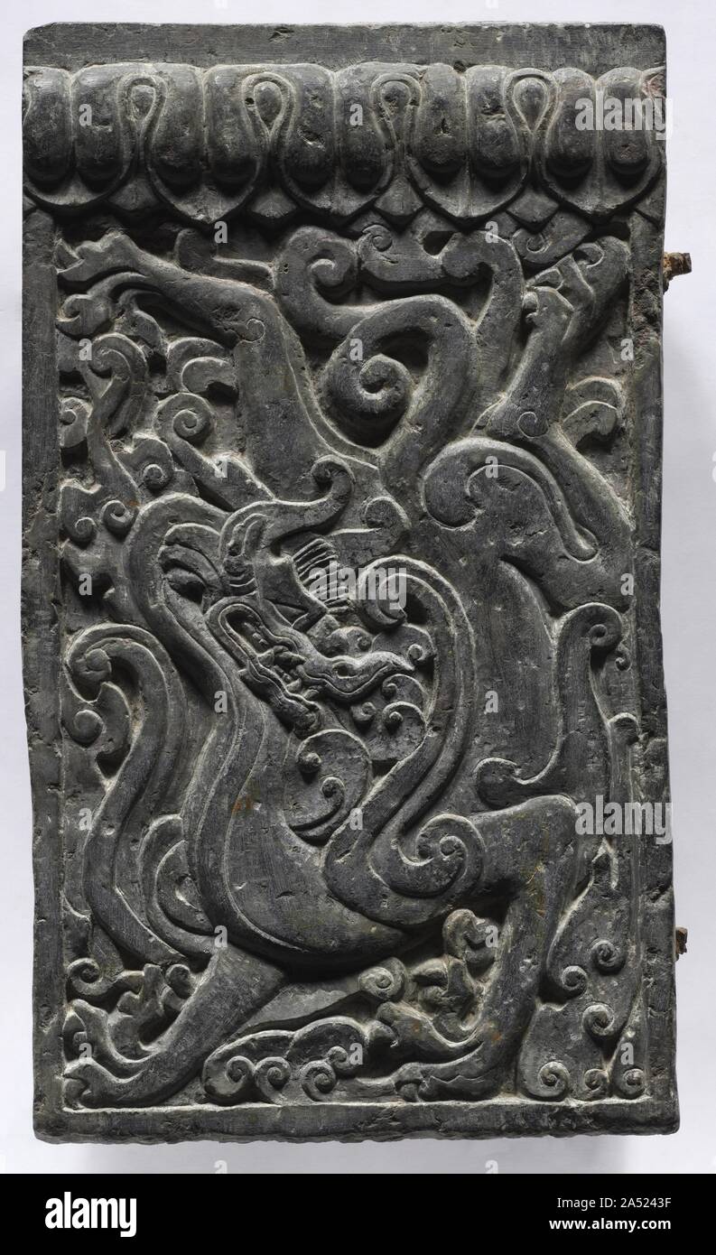 Dragon coffin hi-res stock photography and images - Alamy