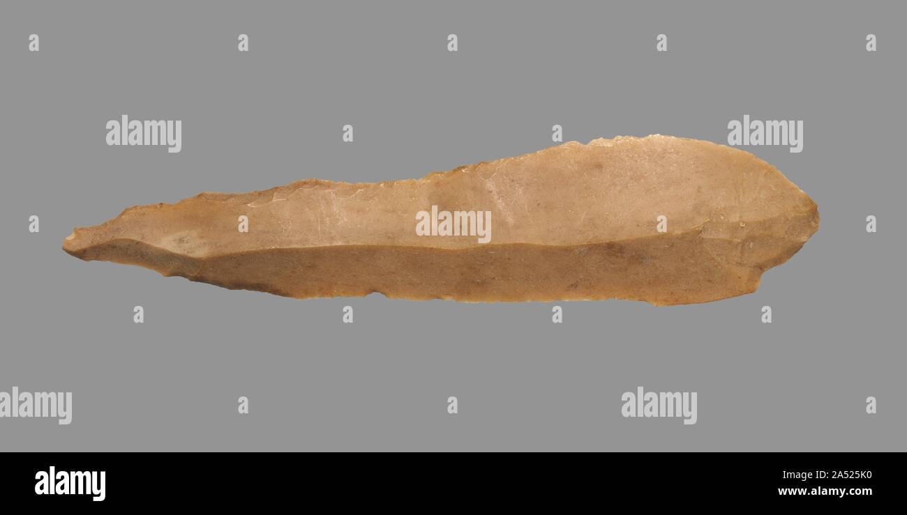 Sickle Blade, 1980-1801 BC Stock Photo - Alamy