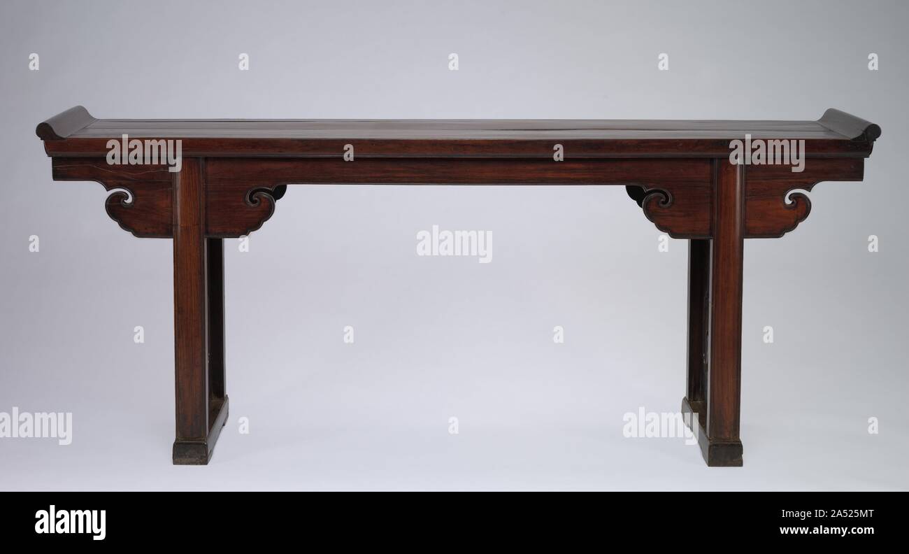 Side Table with Everted Ends, late 1500s-1600s. The classic Chinese ...