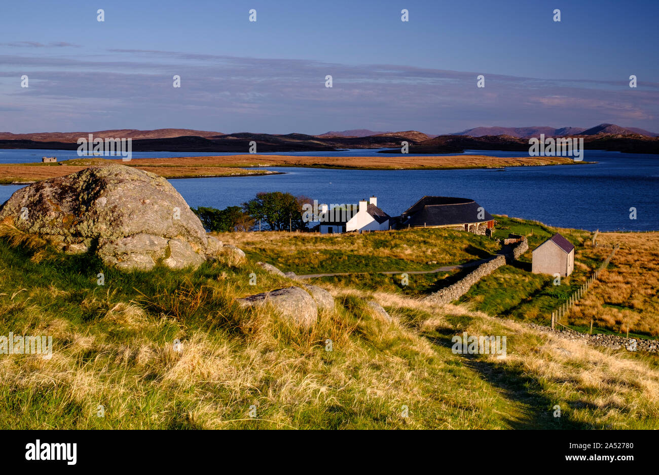 Callanish visitor centre hi-res stock photography and images - Alamy