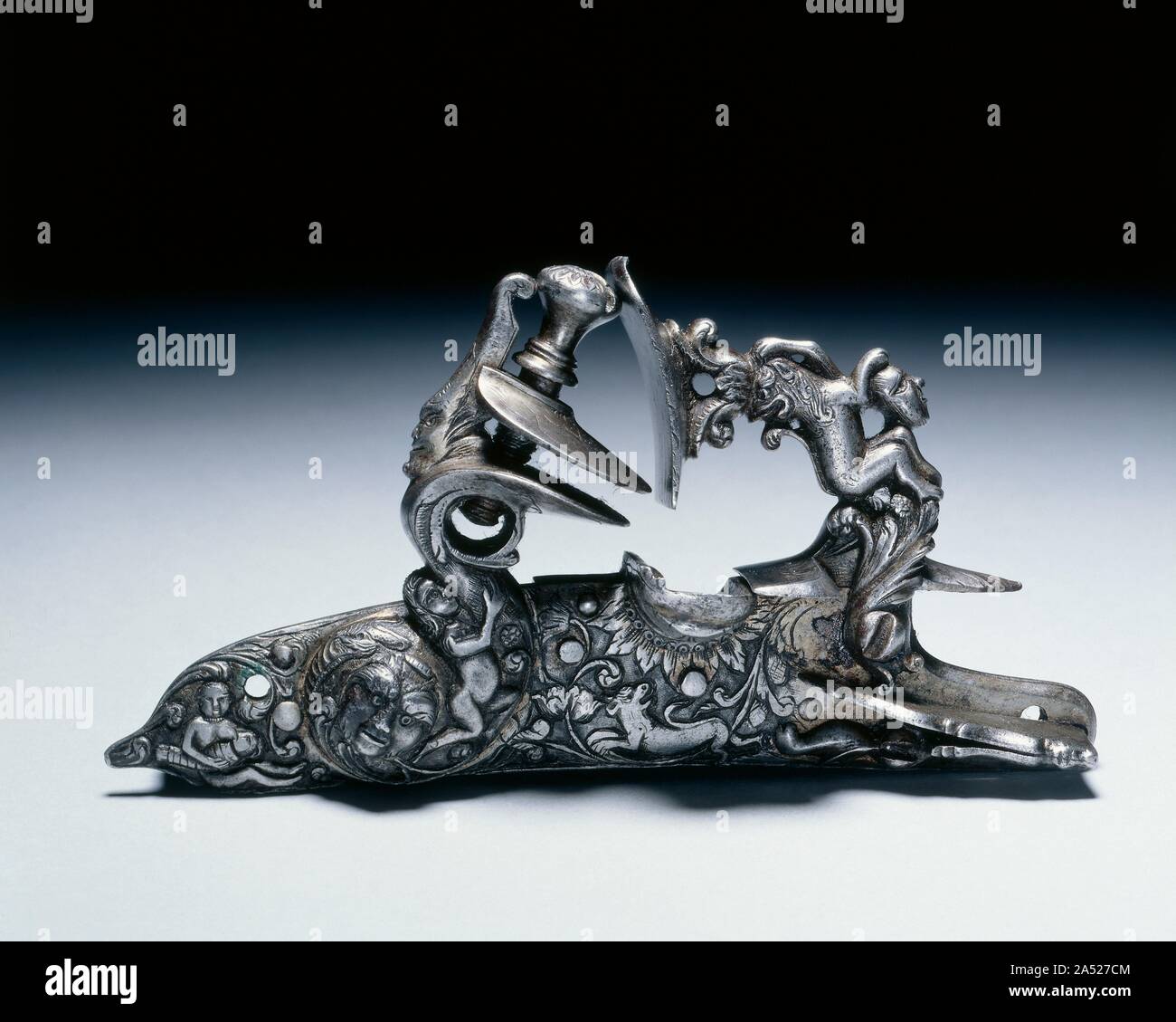 Snaphance Gunlock, c.1660-80. The snaphance was the earliest form of ...