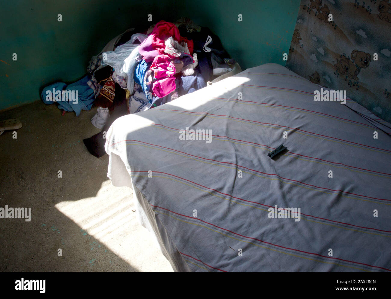 Poverty in romania hi-res stock photography and images - Alamy