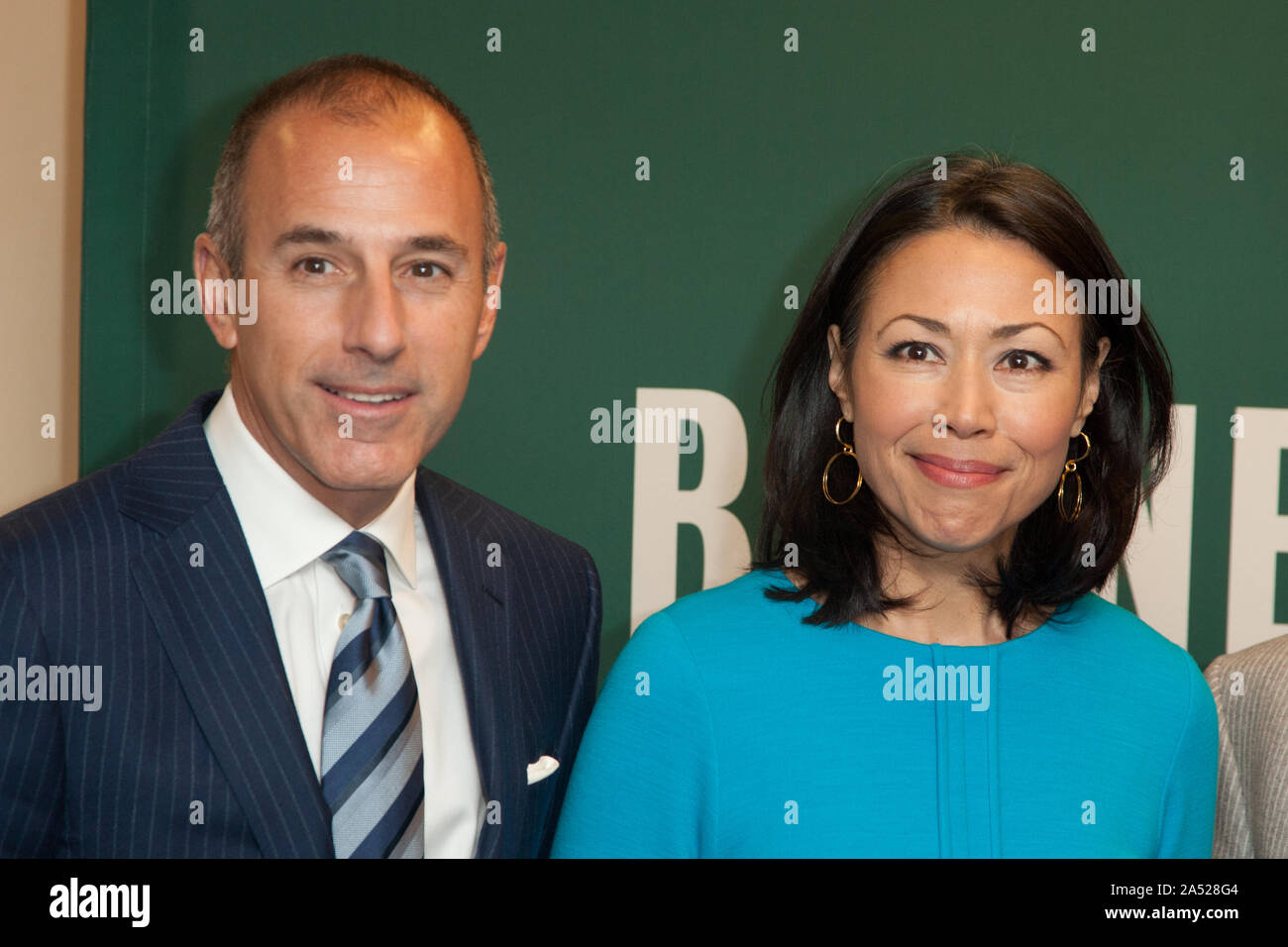Matt lauer and ann curry hi-res stock photography and images - Alamy