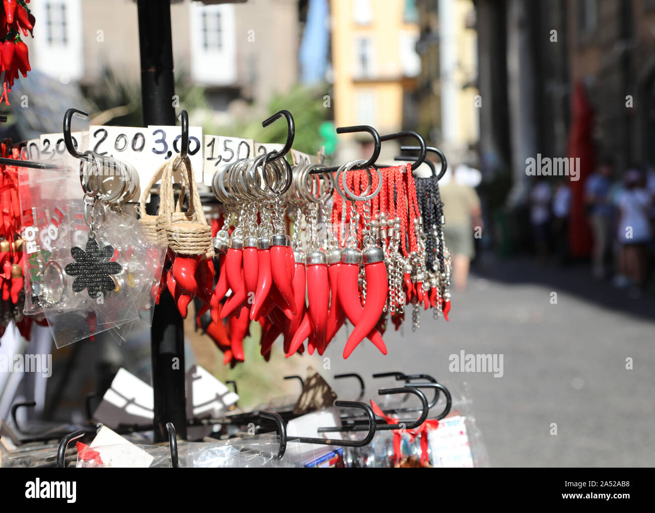 Cornetto portafortuna hi-res stock photography and images - Alamy