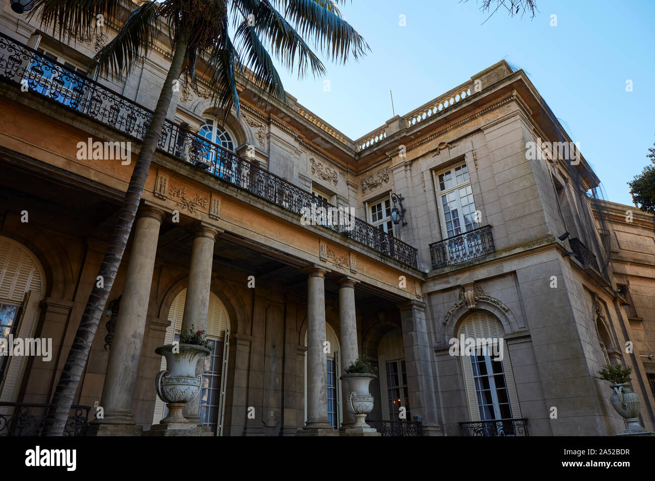 One of the facades of the decorative art museum "Palacio Taranco" in ...