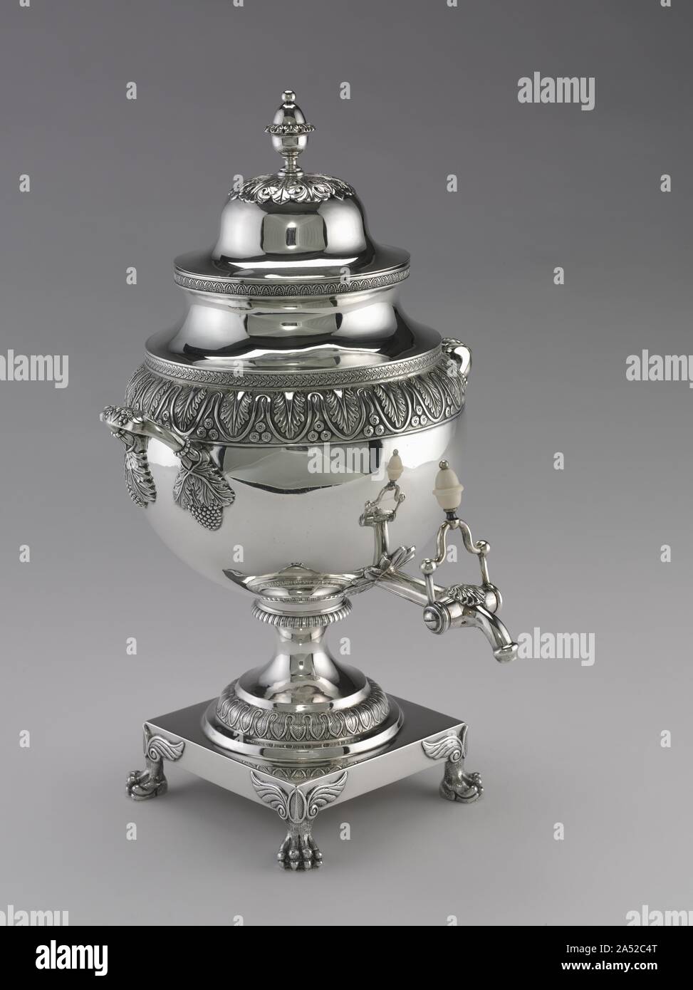 Silver tea urn hi-res stock photography and images - Alamy