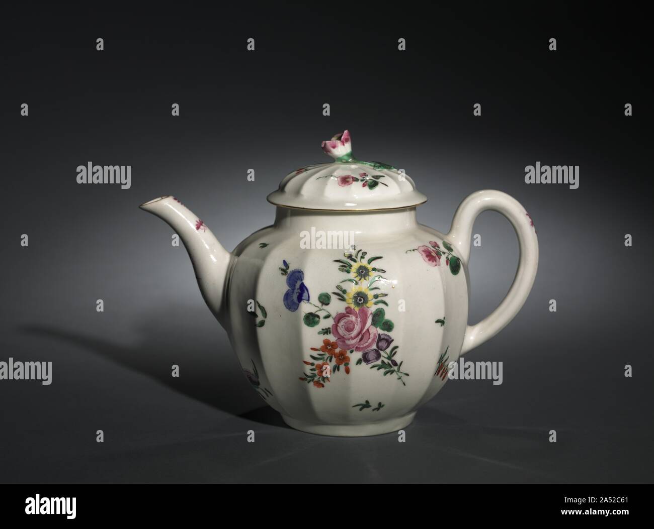 British teapot museum hi-res stock photography and images - Alamy