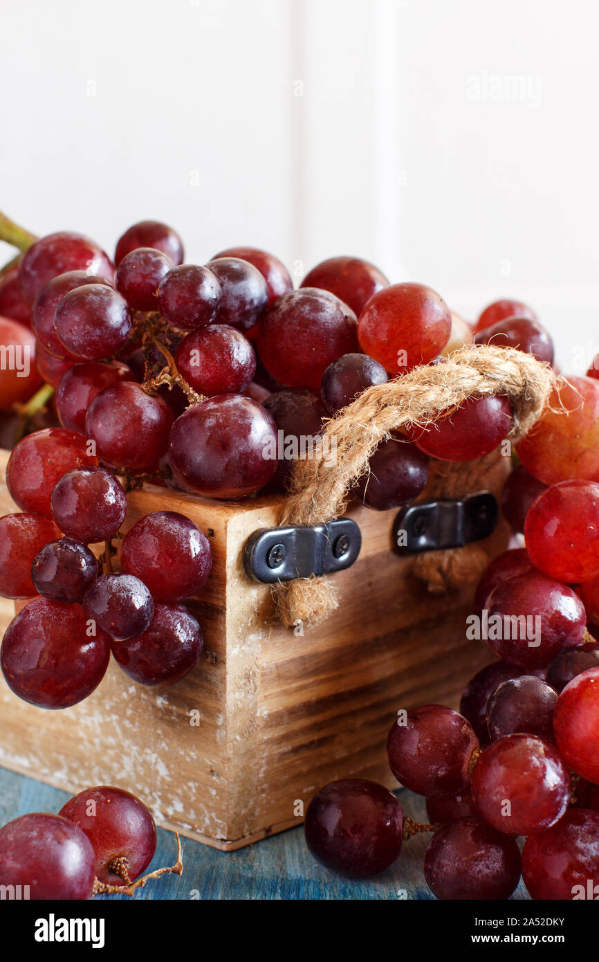 Grape on box hi-res stock photography and images - Alamy