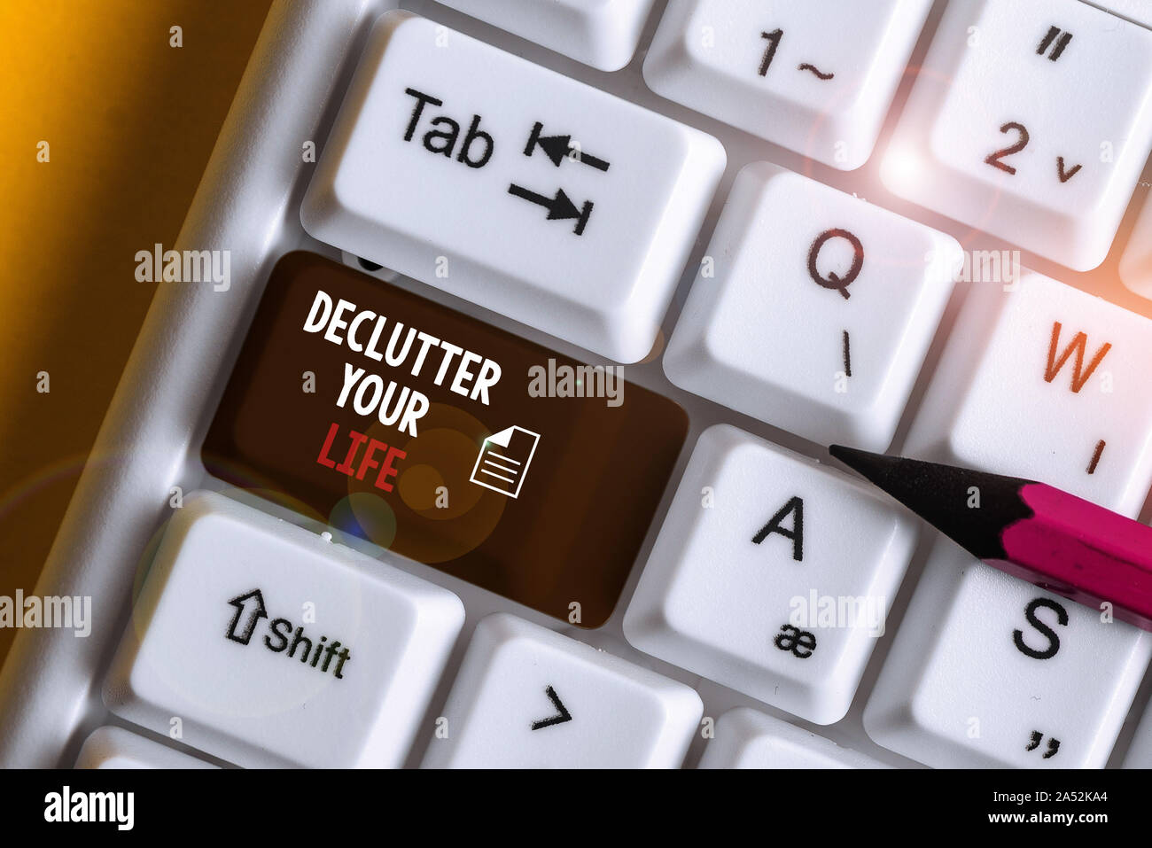 Clutter junk pc hi-res stock photography and images - Alamy