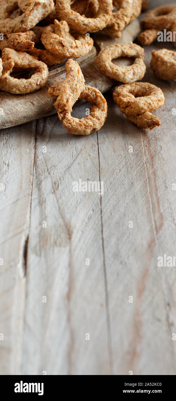 Taralli Traditional Italian snack from Puglia close up Stock Photo - Alamy