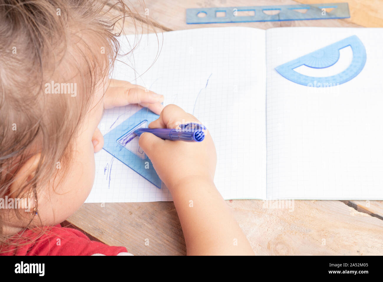 Teenager dictionary classroom hi-res stock photography and images - Alamy