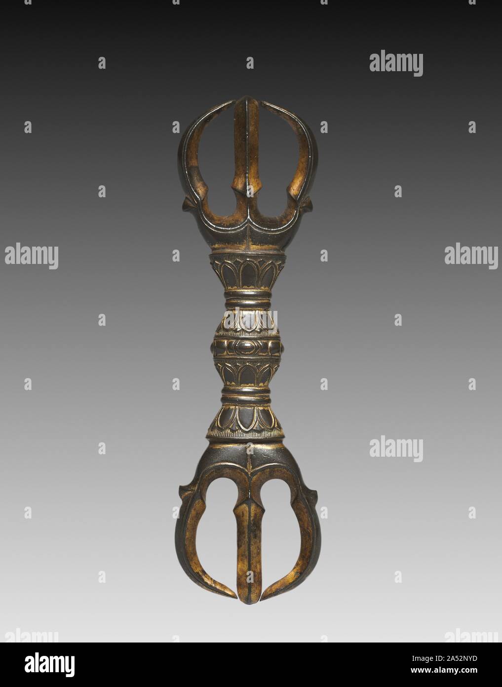 Delineated eyes hi-res stock photography and images - Alamy