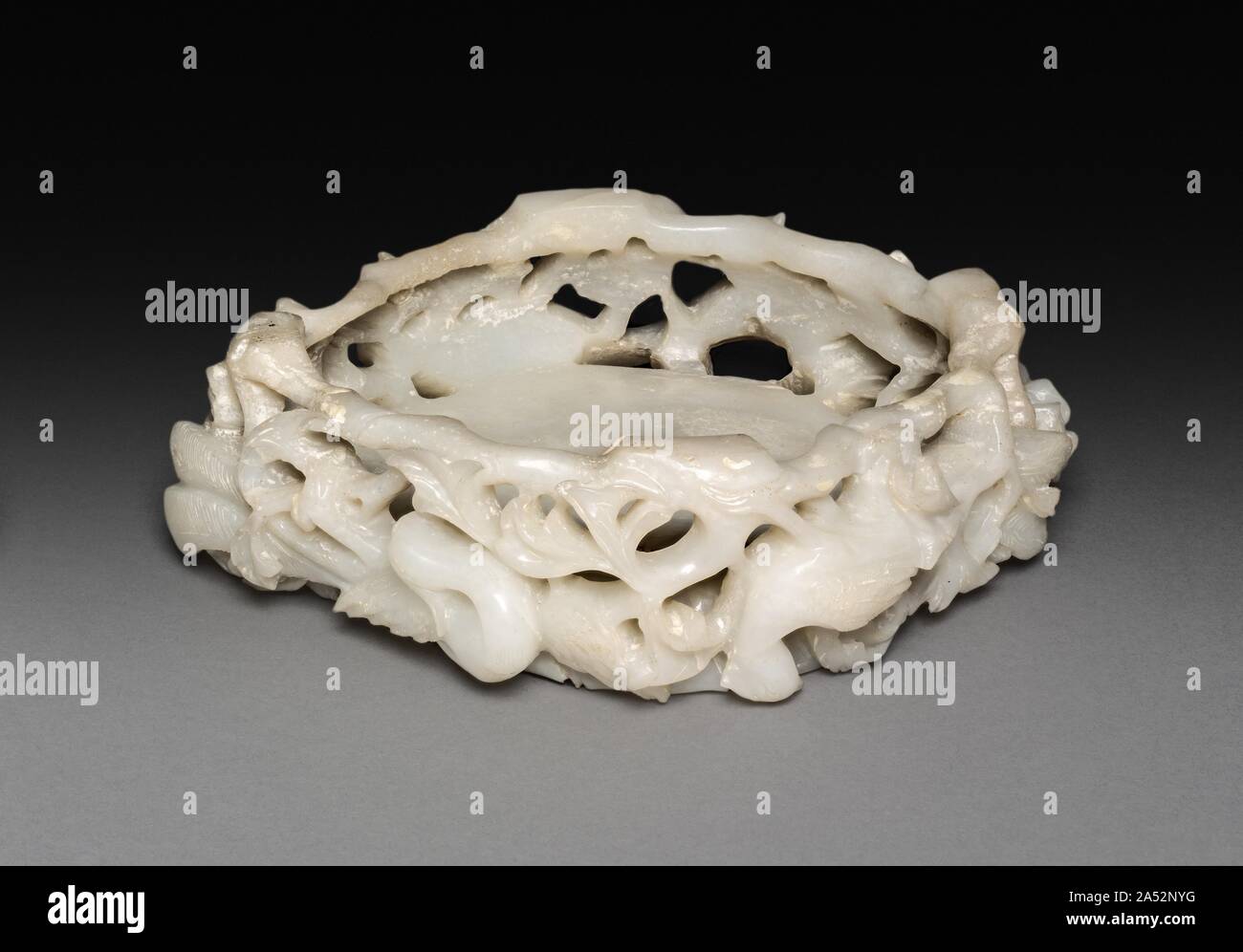 Three-Sectional Altar Group: Koro (bottom section of base), 1644-1911 ...