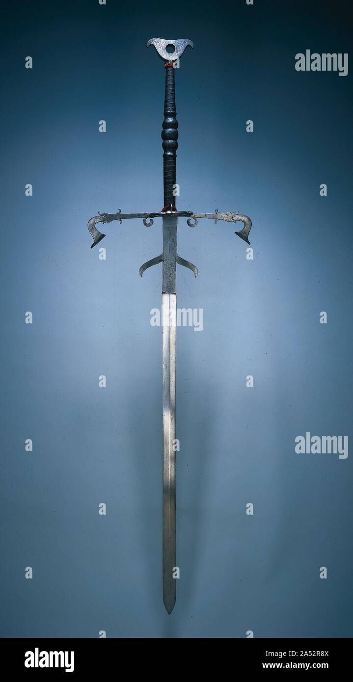 Steel ricasso hi-res stock photography and images - Alamy