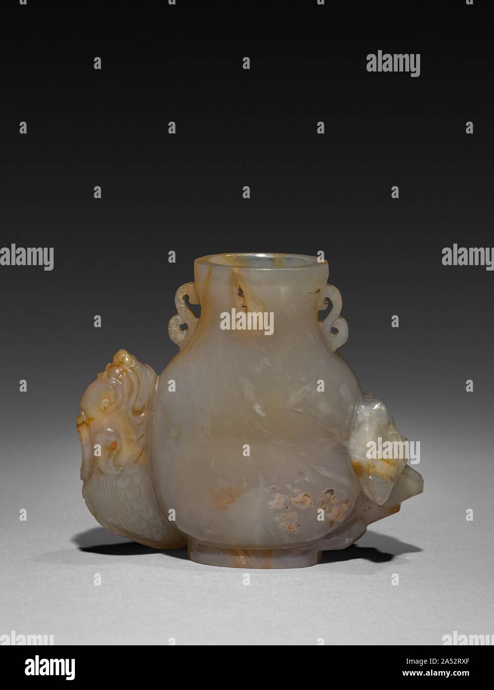 Qing glass vase hi-res stock photography and images - Alamy