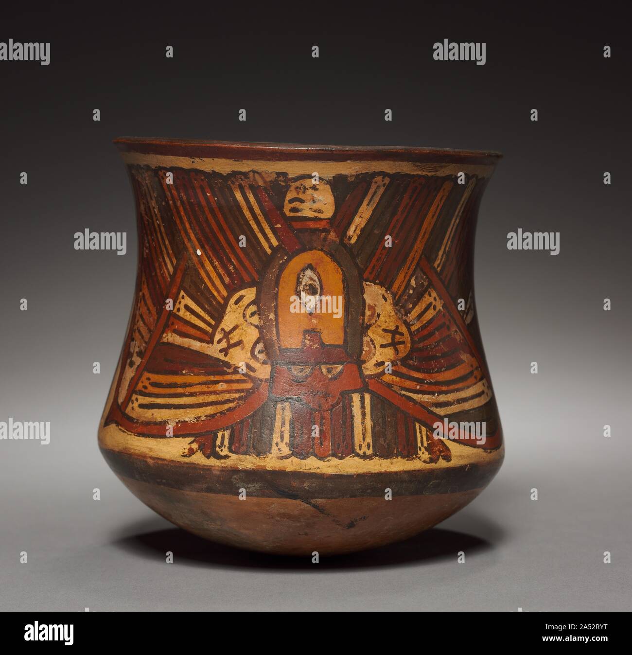 Vase, 2000 BC - 200 Stock Photo - Alamy