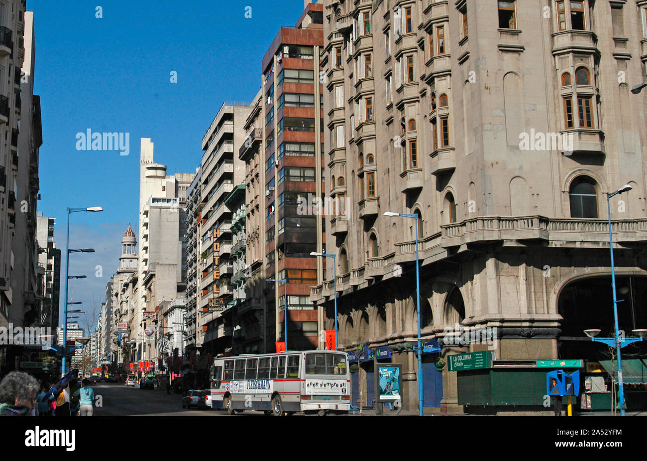 Montevideo street scene uruguay hi-res stock photography and images - Alamy