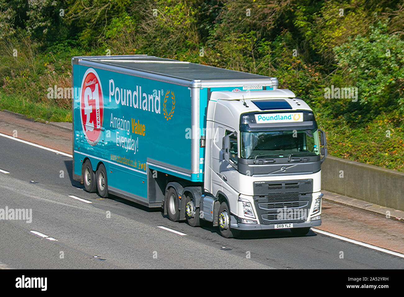 Poundland Discount store Delivery Vehicle; Motorway heavy bulk Haulage ...