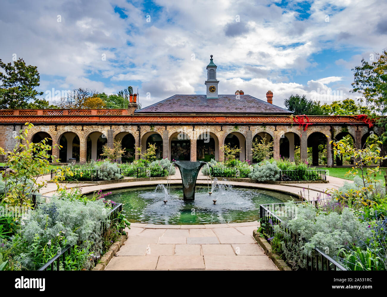 Holland park london garden hi-res stock photography and images - Alamy