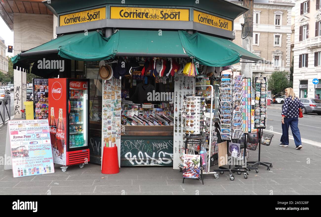 Rome outlet hi-res stock photography and images - Alamy