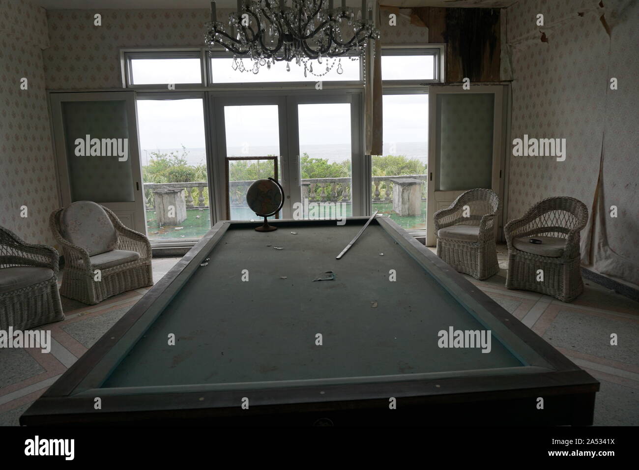 inside the lost hachijo royal hotel Stock Photo - Alamy