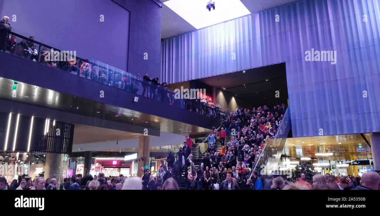 Mall of tripla hi-res stock photography and images - Alamy