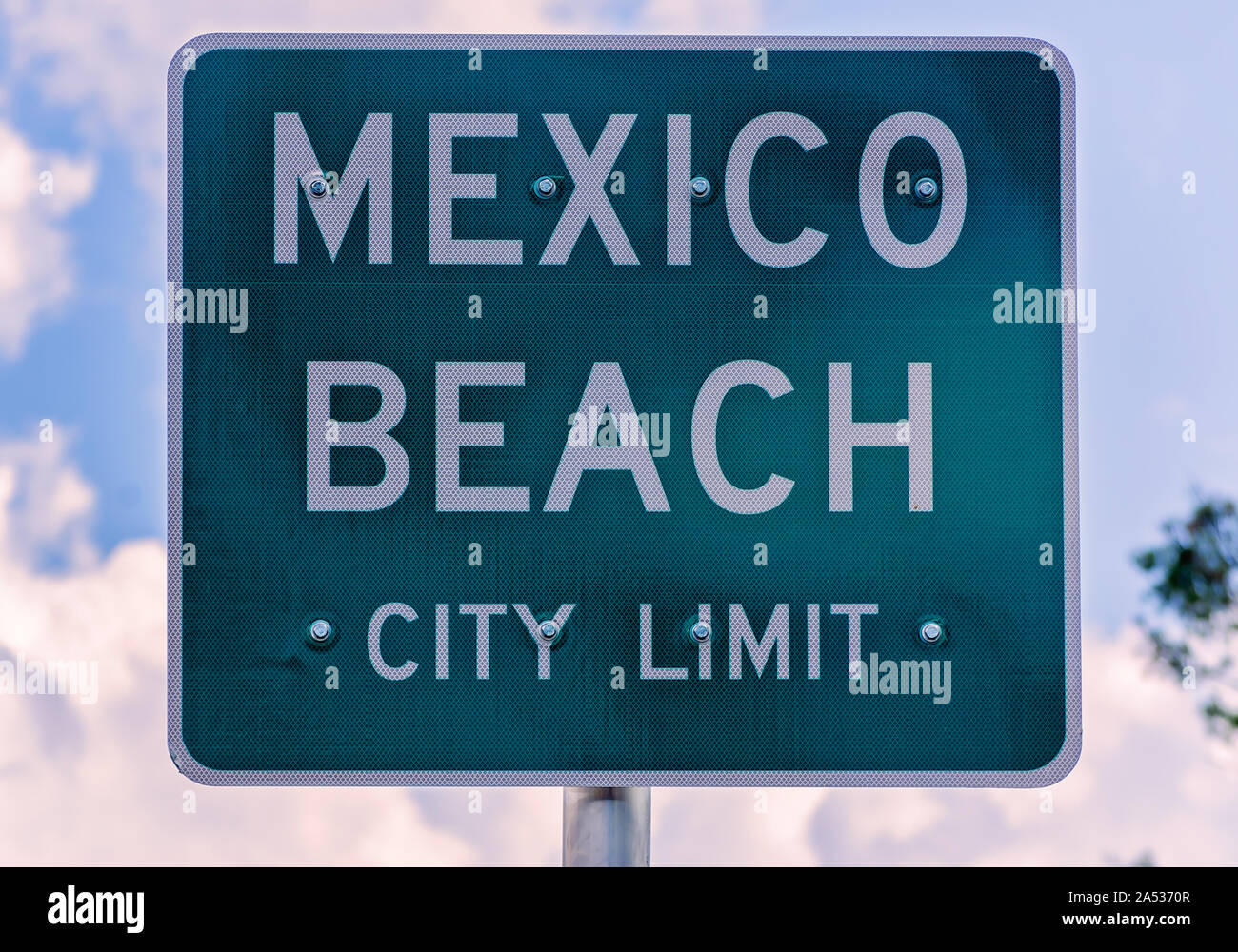 Mexico beach city limit hi-res stock photography and images - Alamy