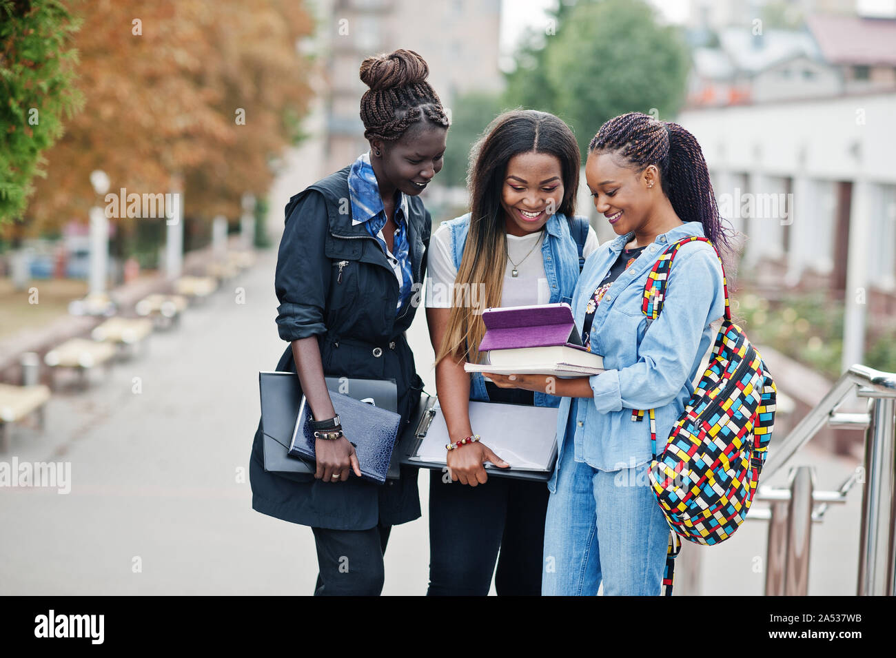 Africa student tablet hi-res stock photography and images - Alamy
