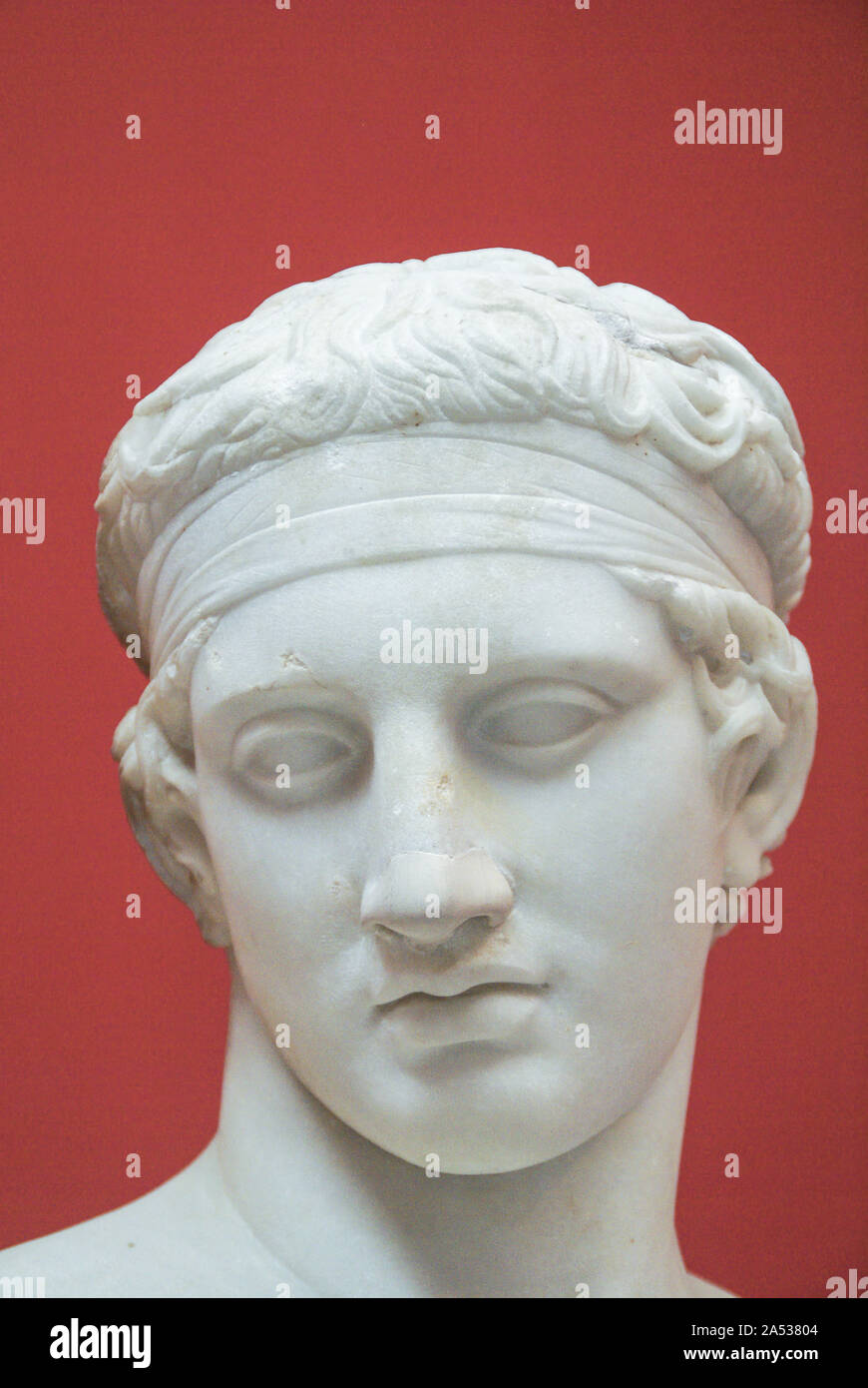 Diadoumenos hi-res stock photography and images - Alamy