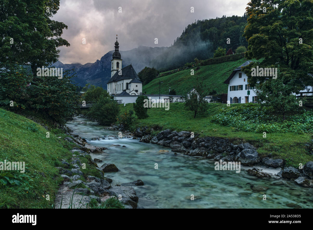 Berchtesgaden national park ramsau hi-res stock photography and images ...