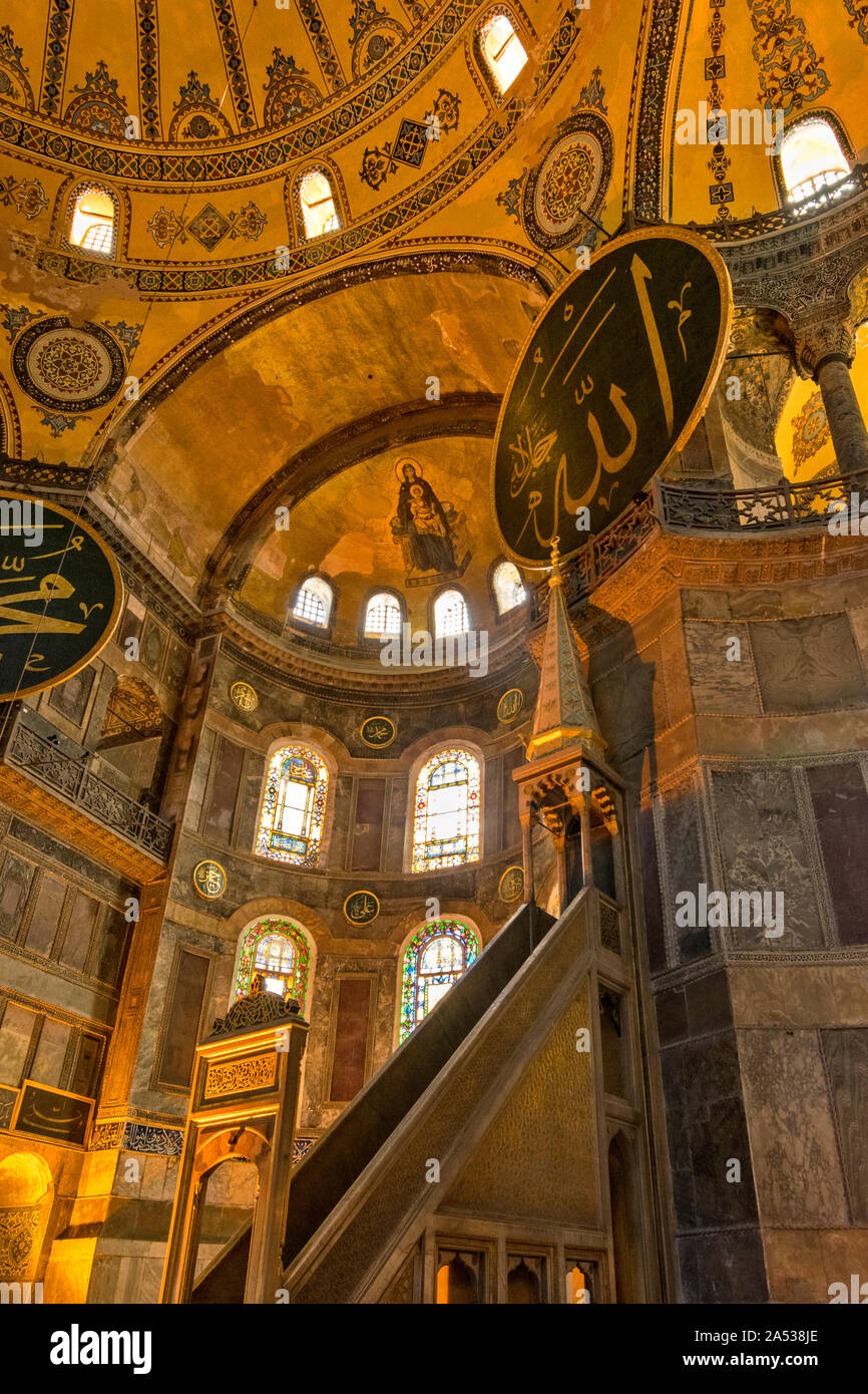 ISTANBUL TURKEY THE HAGIA SOPHIA INTERIOR THE MINBAR OR PULPIT Stock ...