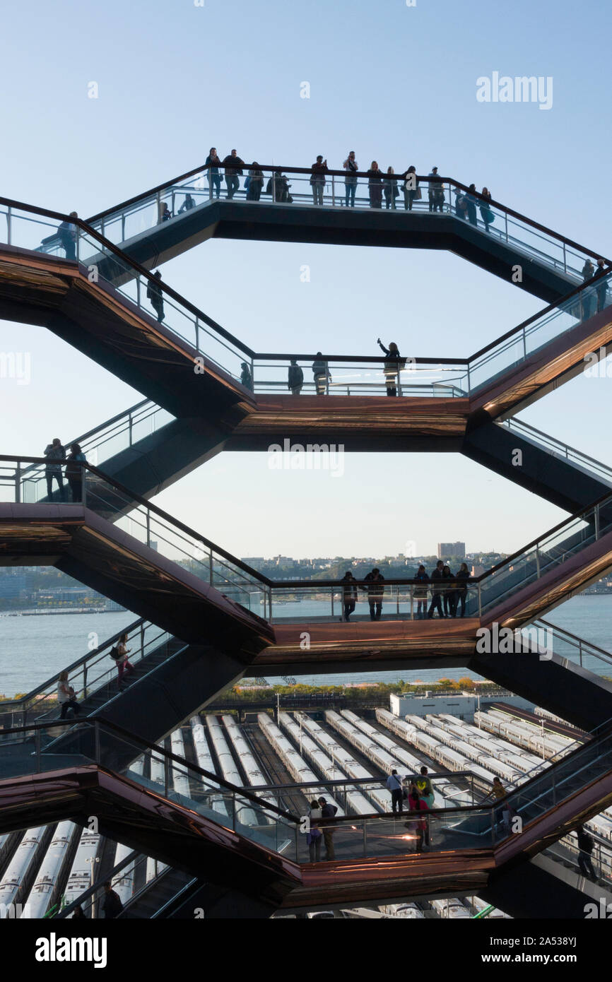 The Vessel structure is the centerpiece of the Hudson Yards Complex ...