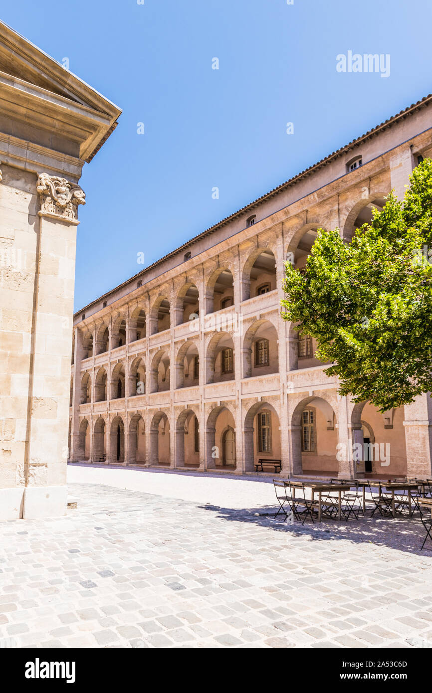Le panier marseille's old town hi-res stock photography and images - Alamy