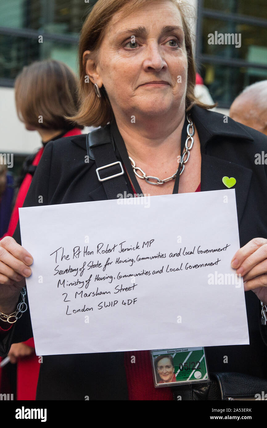 London, UK. 17 October, 2019. Emma Dent Coad, Labour MP for the ...
