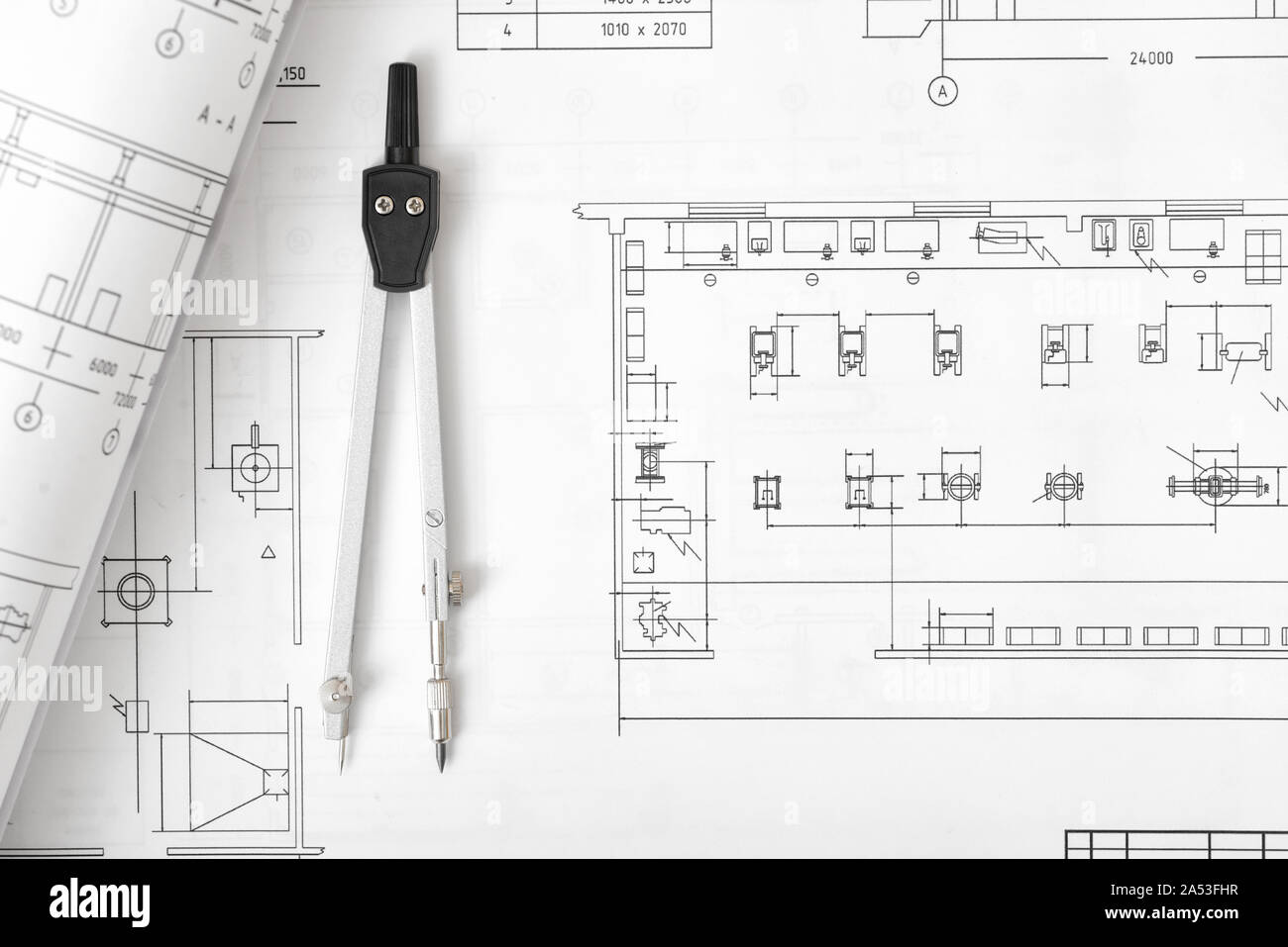 Technical drawing measuring compass hi-res stock photography and images ...